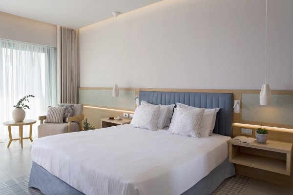 Deluxe Room Lateral Sea View | Accommodation in Chalkidiki, Greece